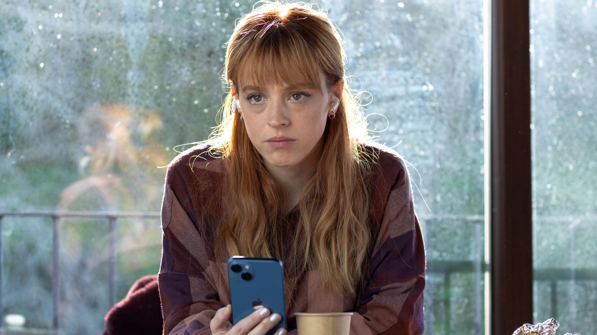 Baseada em livro, série espanhola da Netflix é trama de mistério com ...